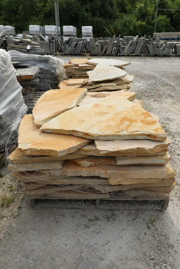 Alpine Steppers | Irregular Flagstone | Stone Center