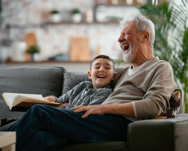 Entertaining The Grandkids In A Retirement Home: 10 Fun Ideas for ...