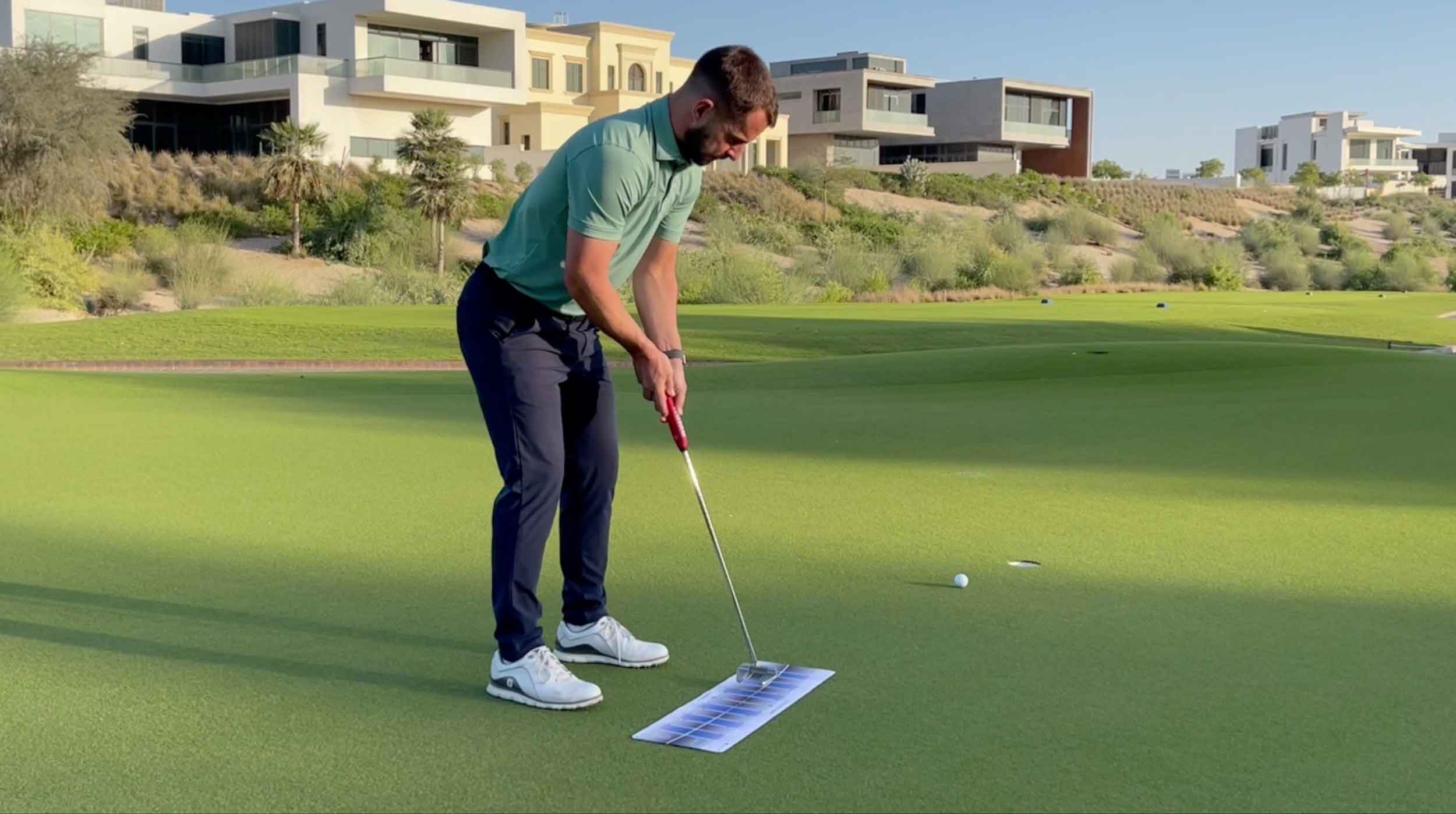 James Jankowski Putting | About