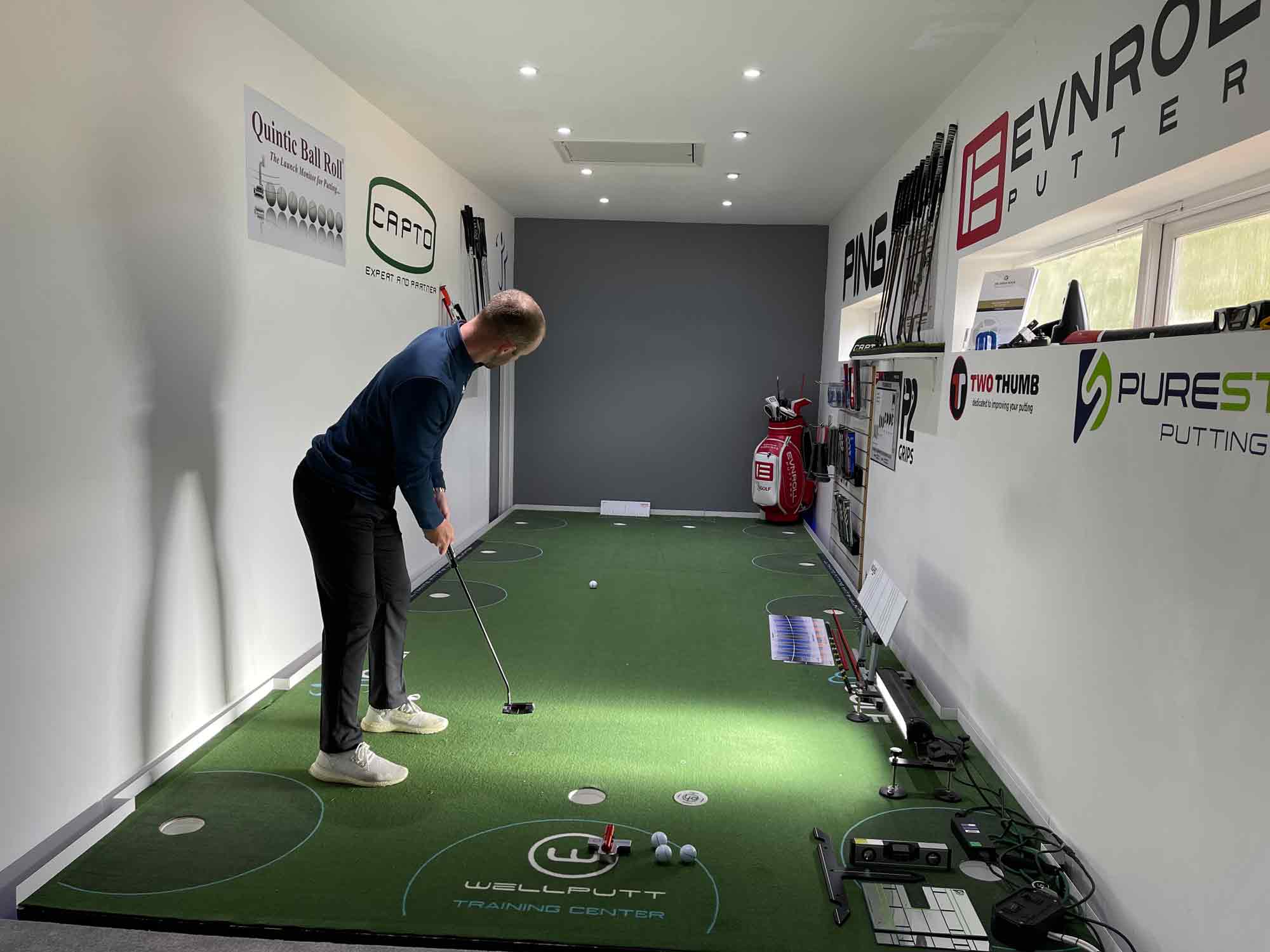 James Jankowski Putting | Studio