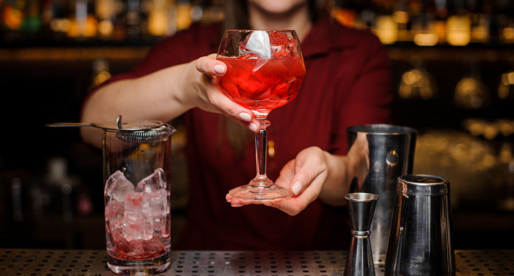 Top 10 Mocktails Every Bar Should Serve | Reframe App