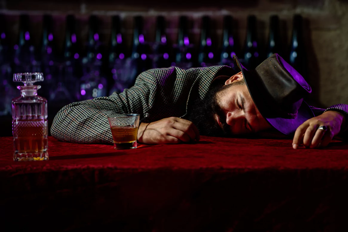 Alcohol Withdrawal Timeline: Causes, Symptoms and Treatments