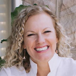 About Us | Supporting Daughters and Families