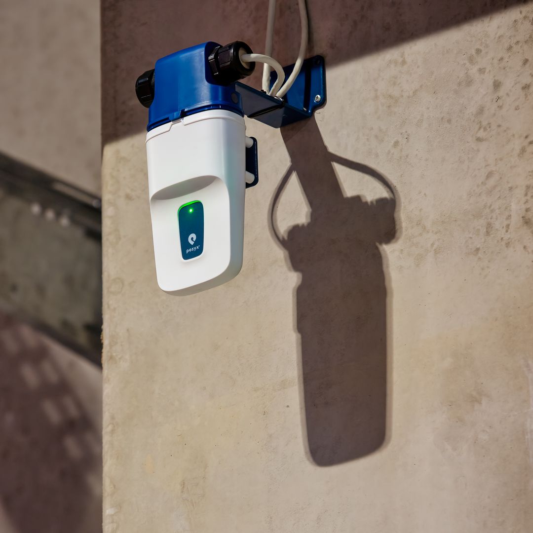 Pozyx's UWB RTLS system tracks anything ultra accurate