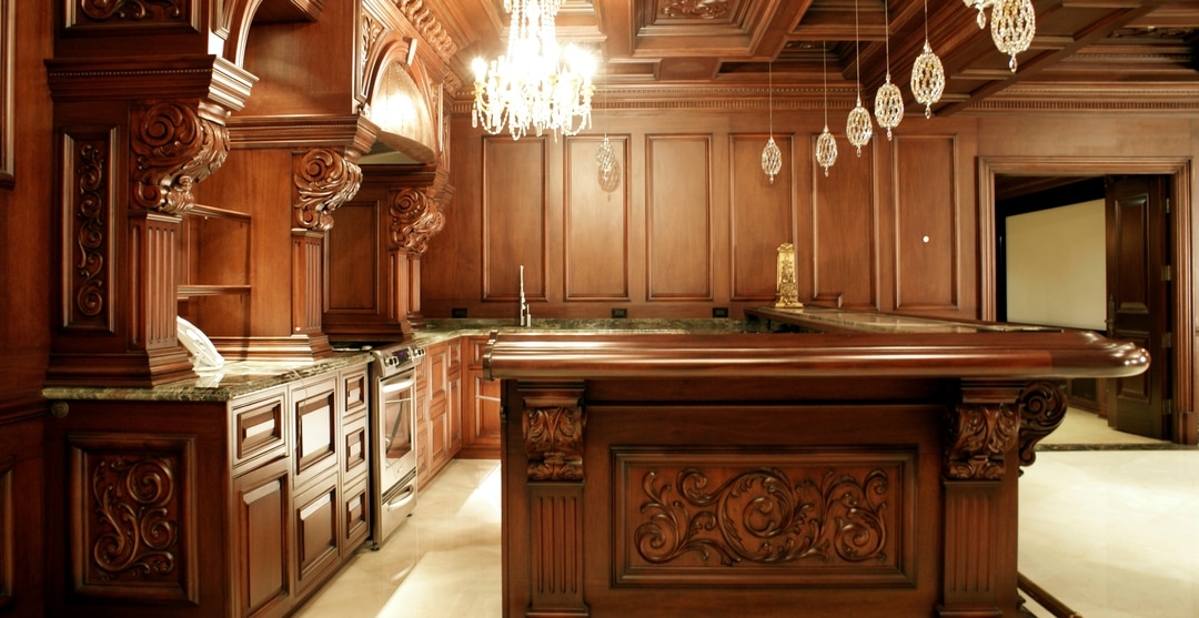 Traditional mahogany stained bar Franklin Lakes, NJ | WL Kitchen & Home