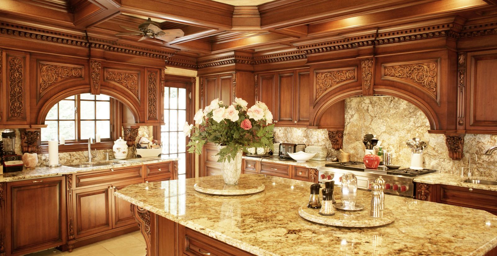 Classic Kitchens | WL Kitchen & Home
