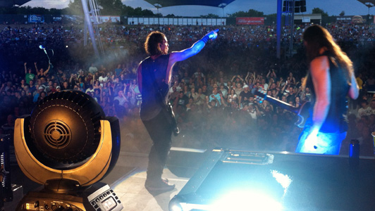 BUSH switches with Whirlwind!