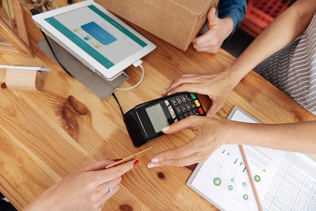 MST Payment Explained: Samsung MST vs. NFC