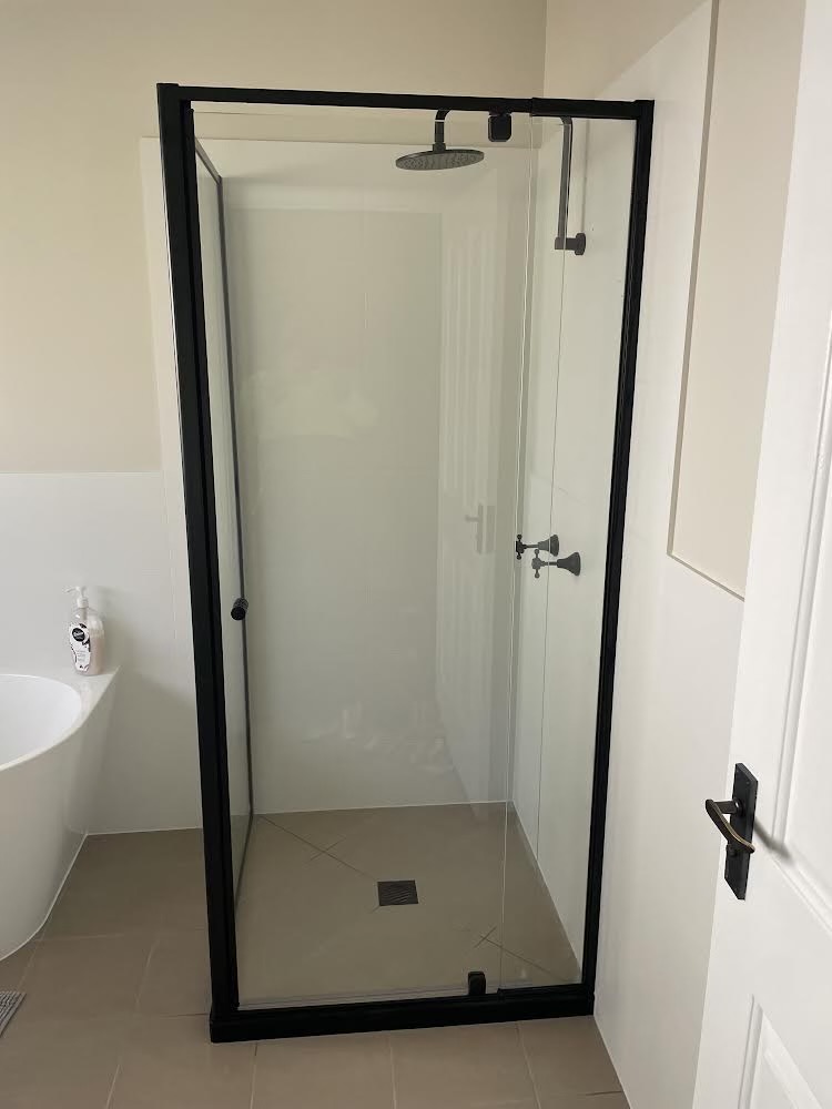 Framed Shower Screens Brisbane | JRC Glass Solutions