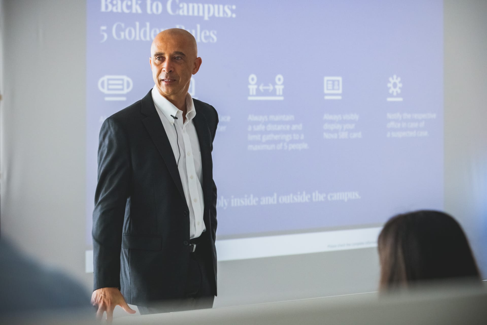 David Roberts: “Os líderes exponenciais não tentam mudar o mundo. Mudam ...