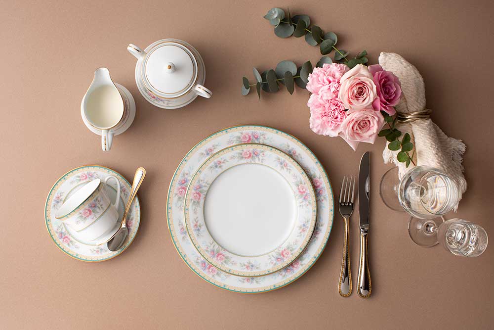 Luxury Flourishing Meadow - Noritake India