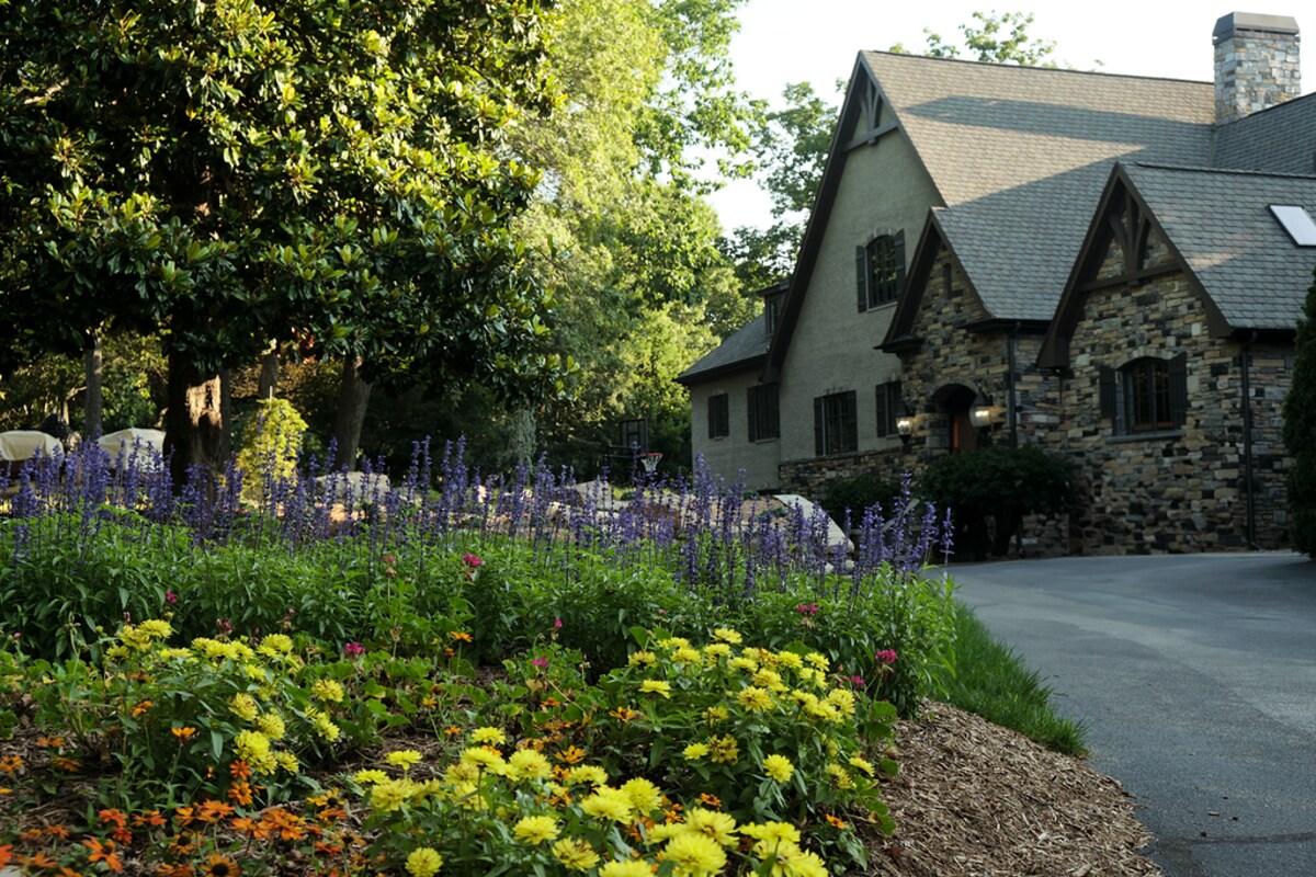 Luxury Landscaping | Reedy River Landscapes