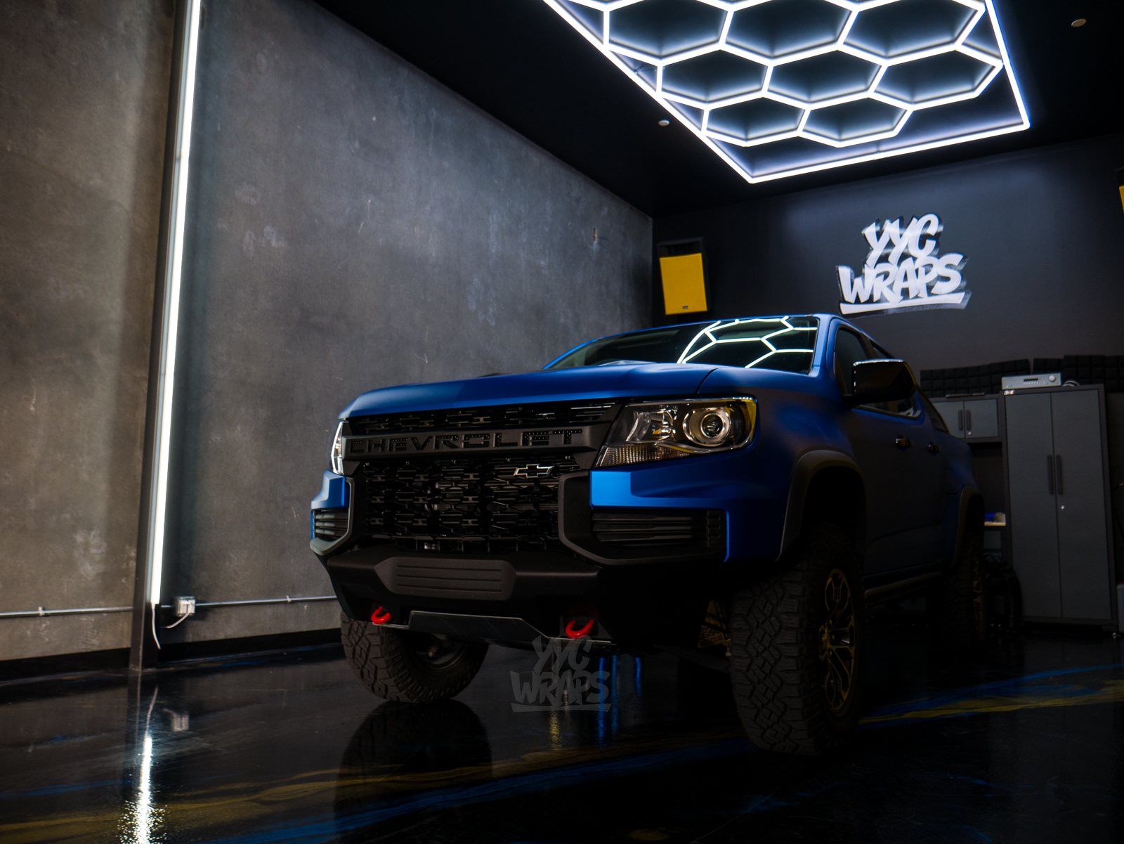 Chevy Colorado Zr2 - Vinyl Wrap