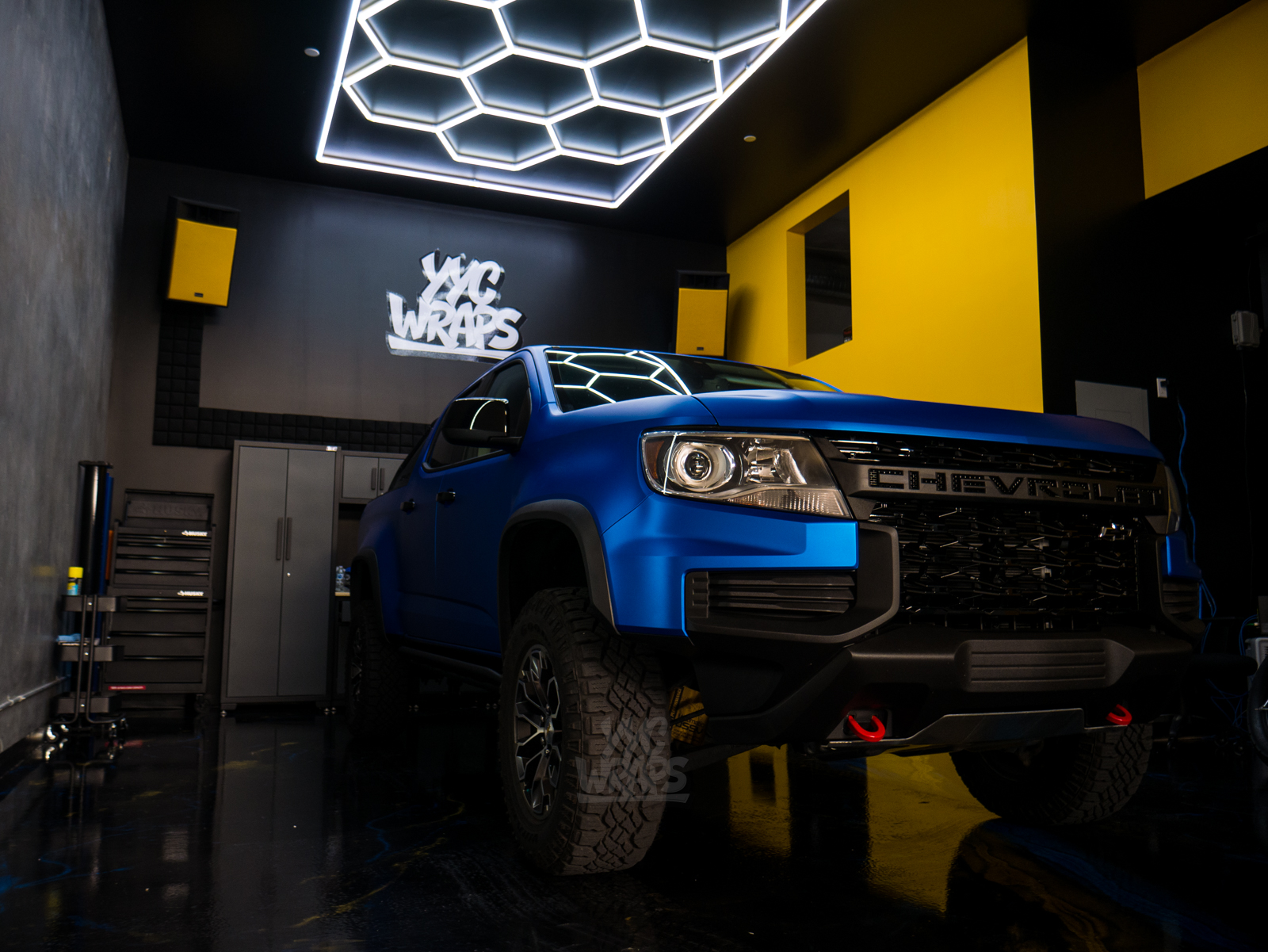 Chevy Colorado Zr2 - Vinyl Wrap
