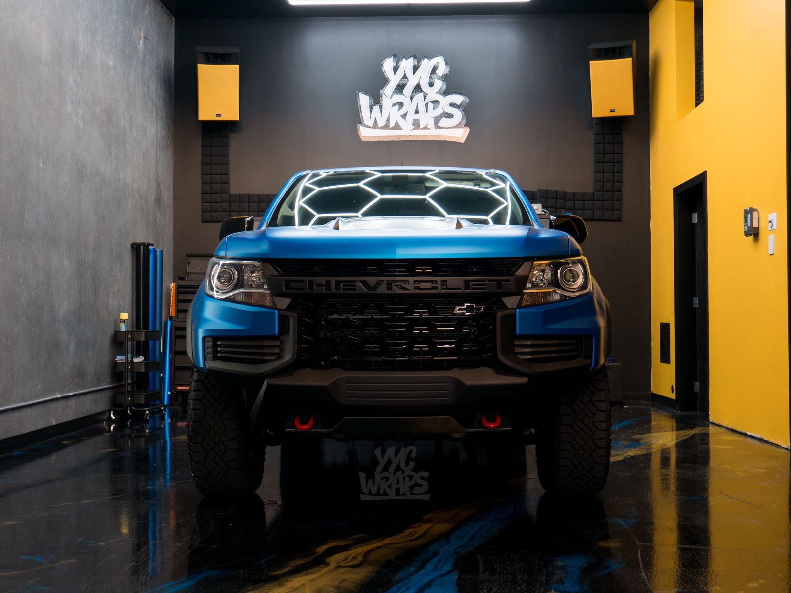 Chevy Colorado Zr2 - Vinyl Wrap