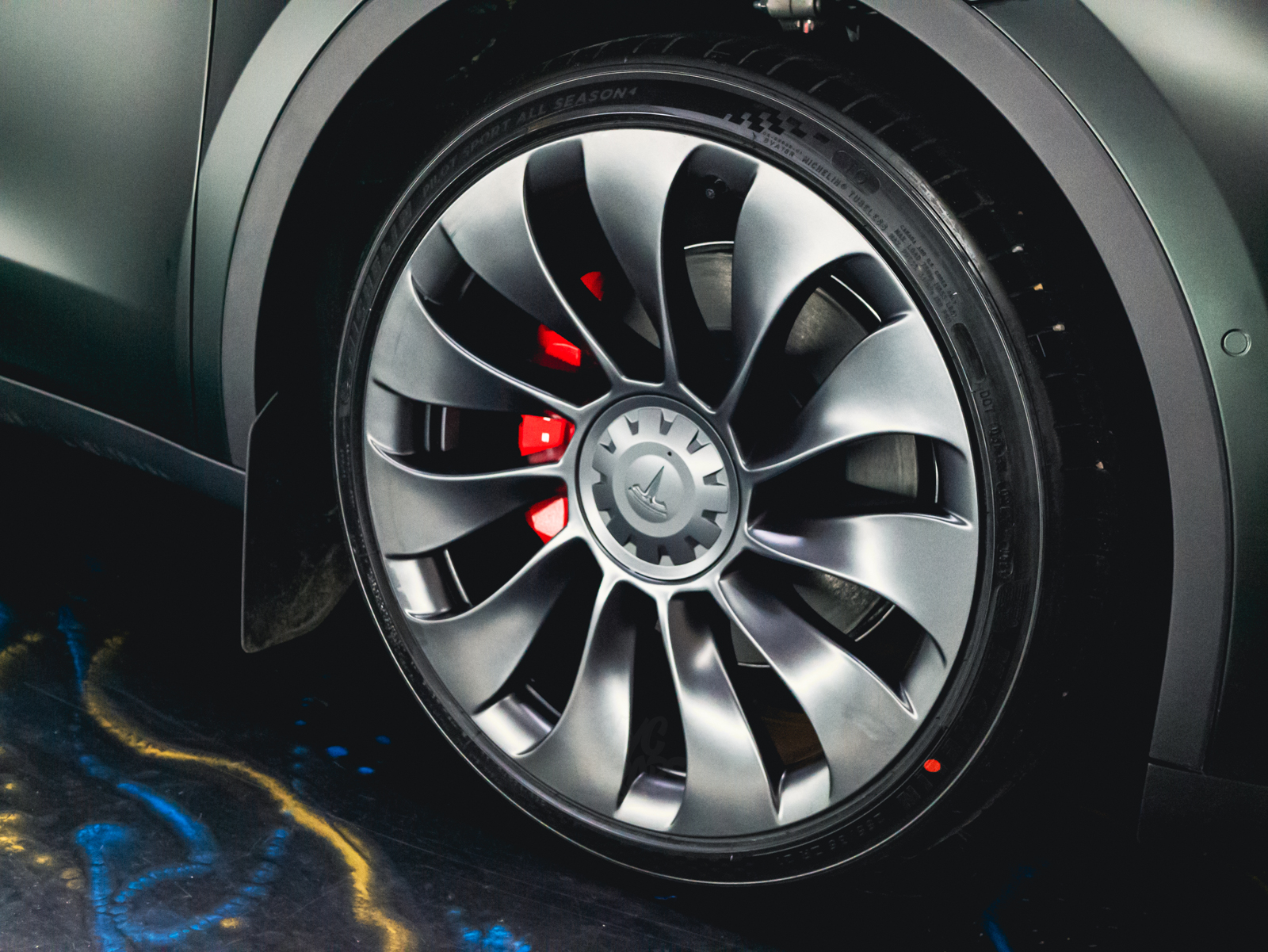 Tesla Model Y Performance - Vinyl Wrap + Stealth PPF