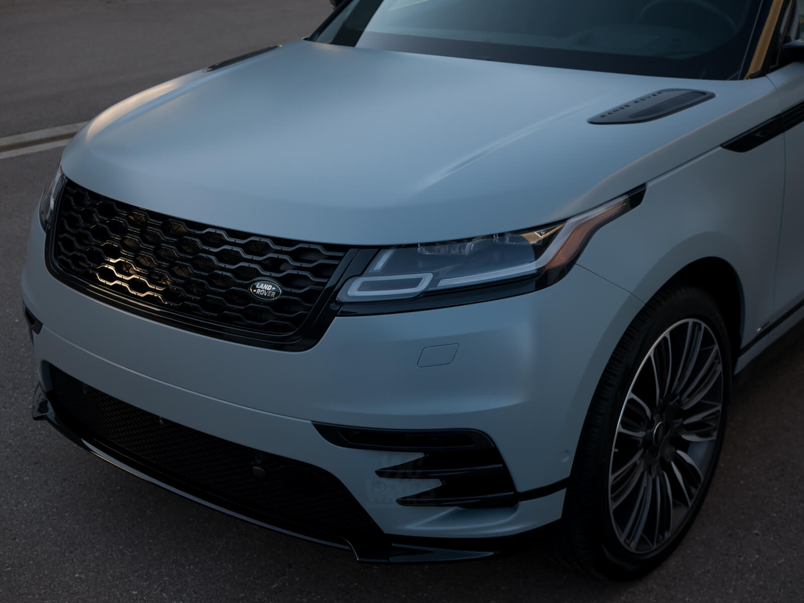 Range Rover Velar Vinyl Wrap Colour Change