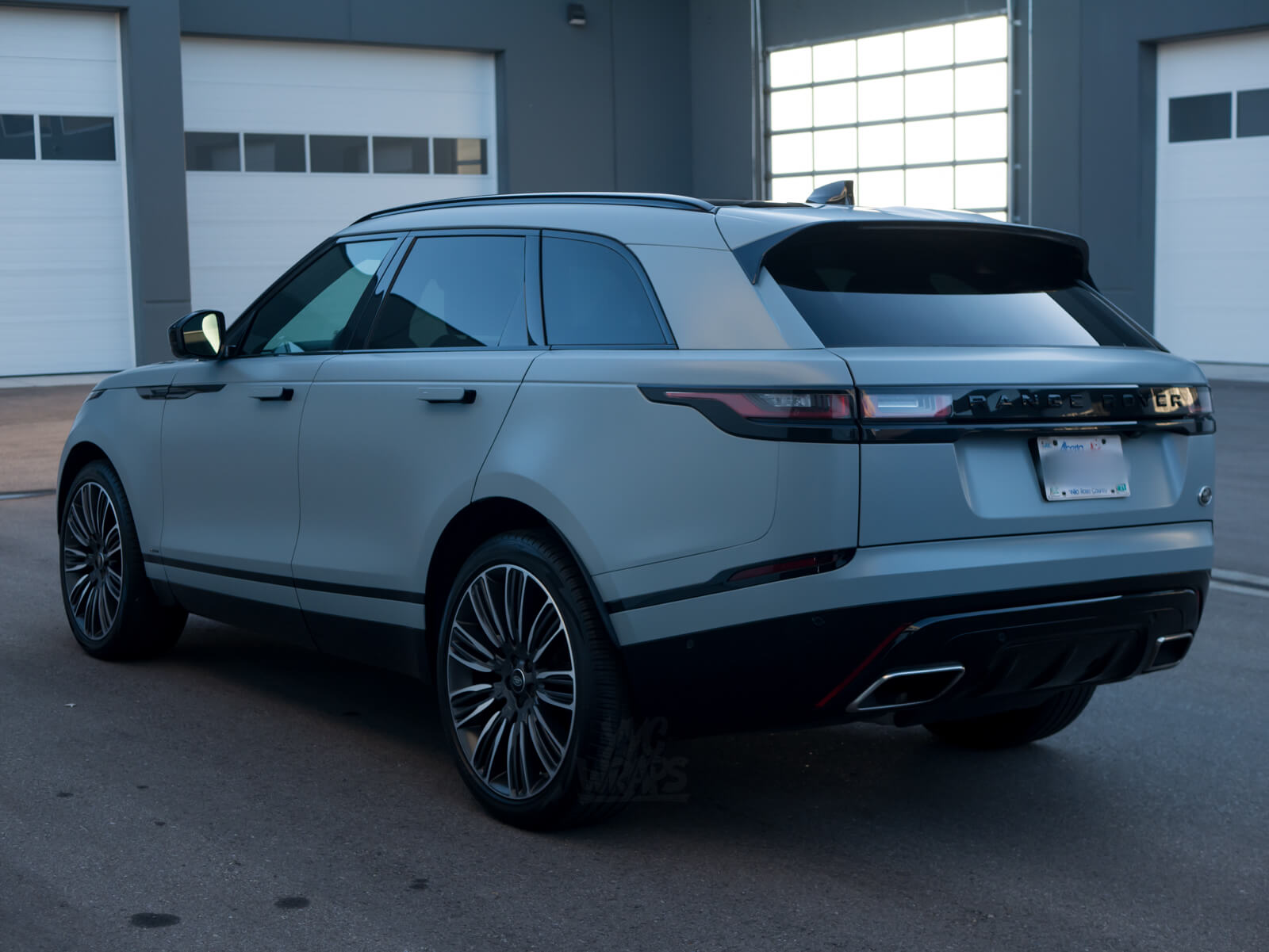 Range Rover Velar Vinyl Wrap Colour Change