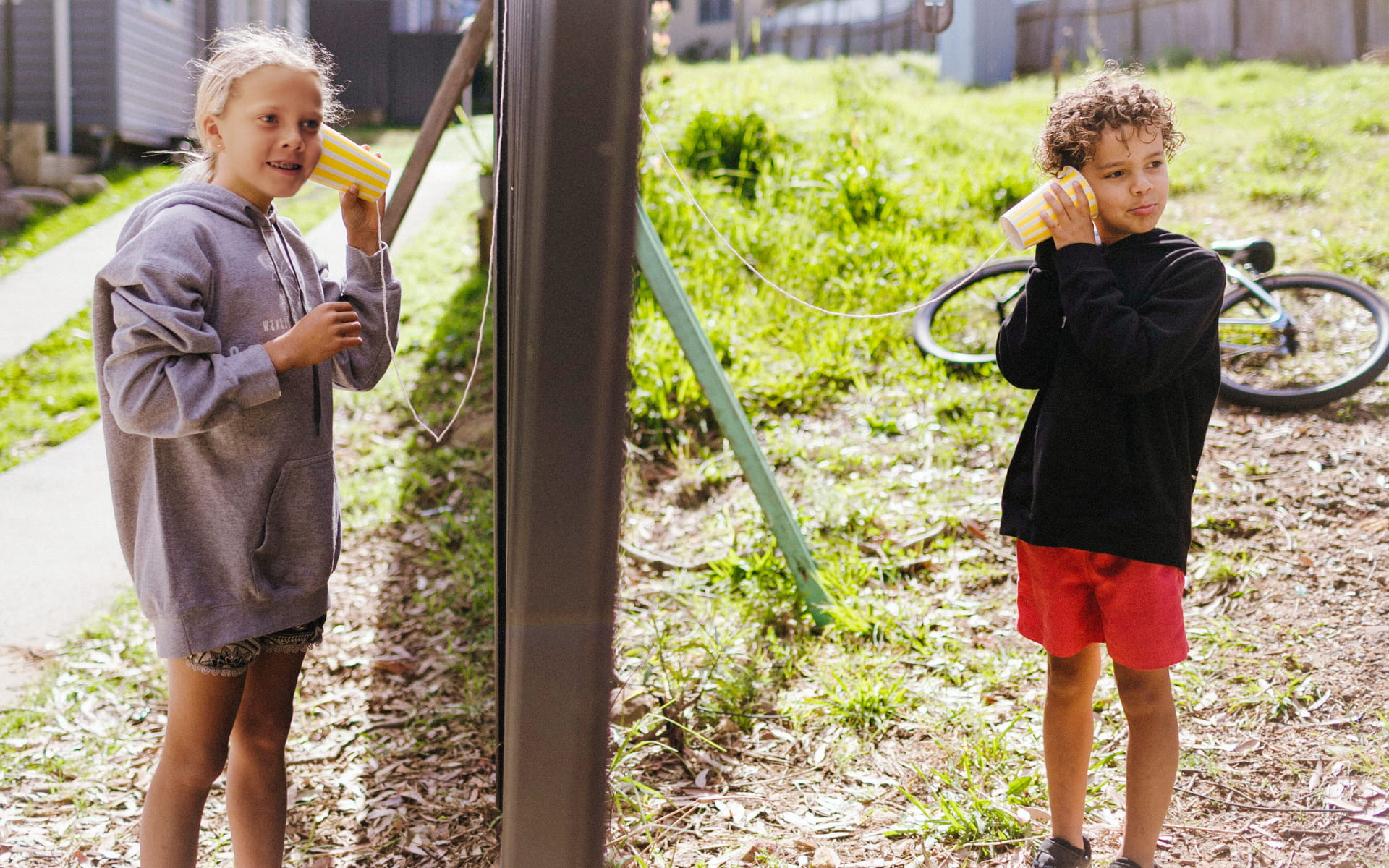 How to make your own string phone