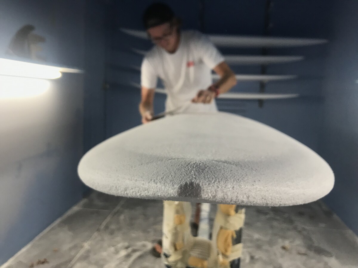 How to Make Surfboards | OMBE