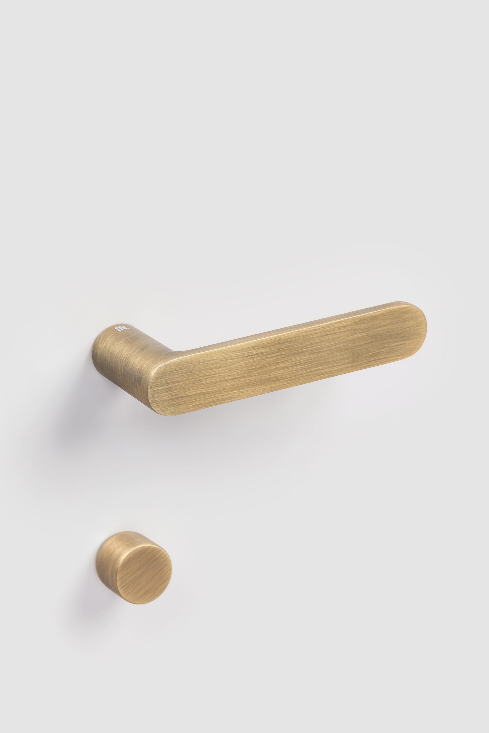 Verum Italy Architectural Hardware | Angelbau