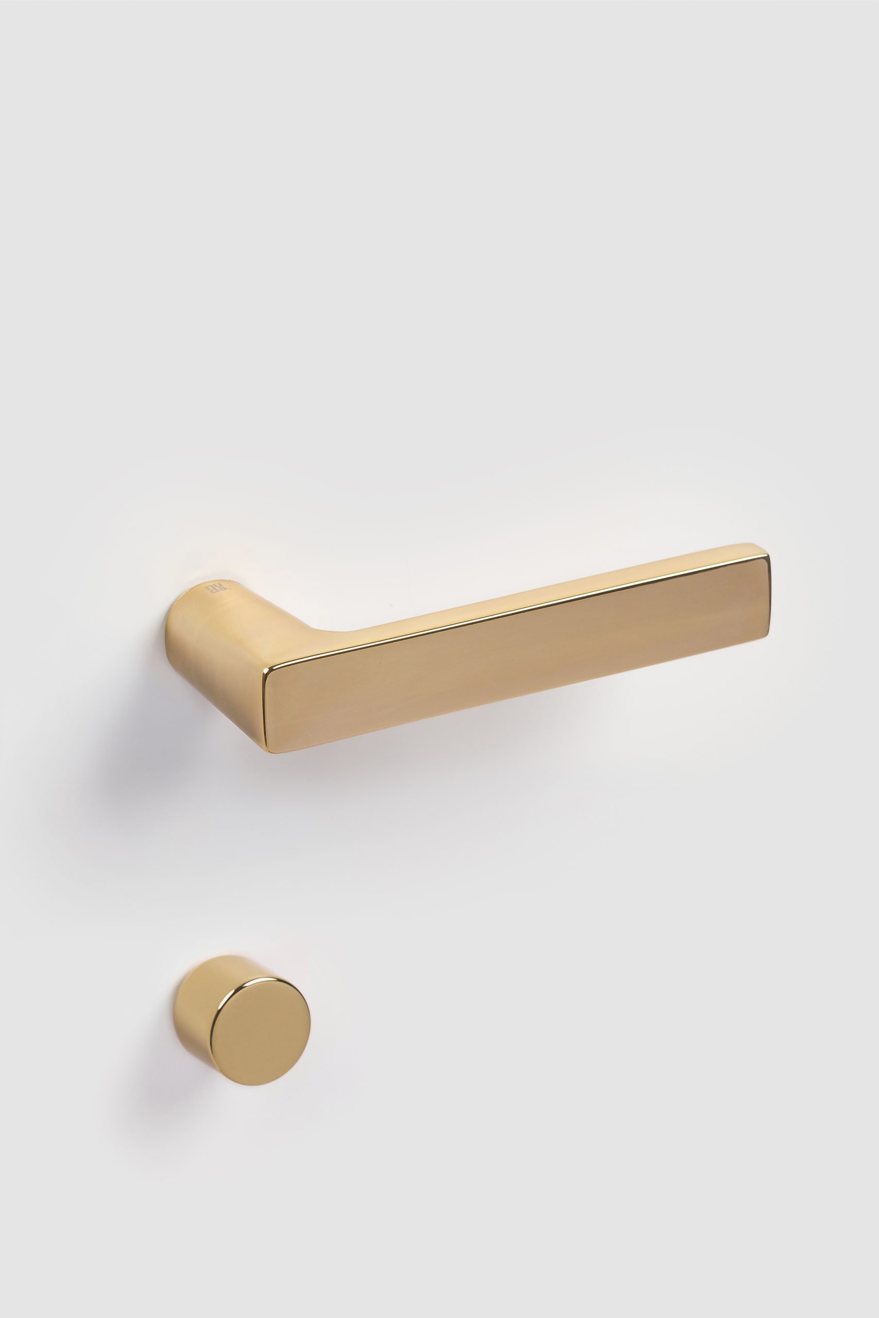Verum Italy Architectural Hardware | Angelbau