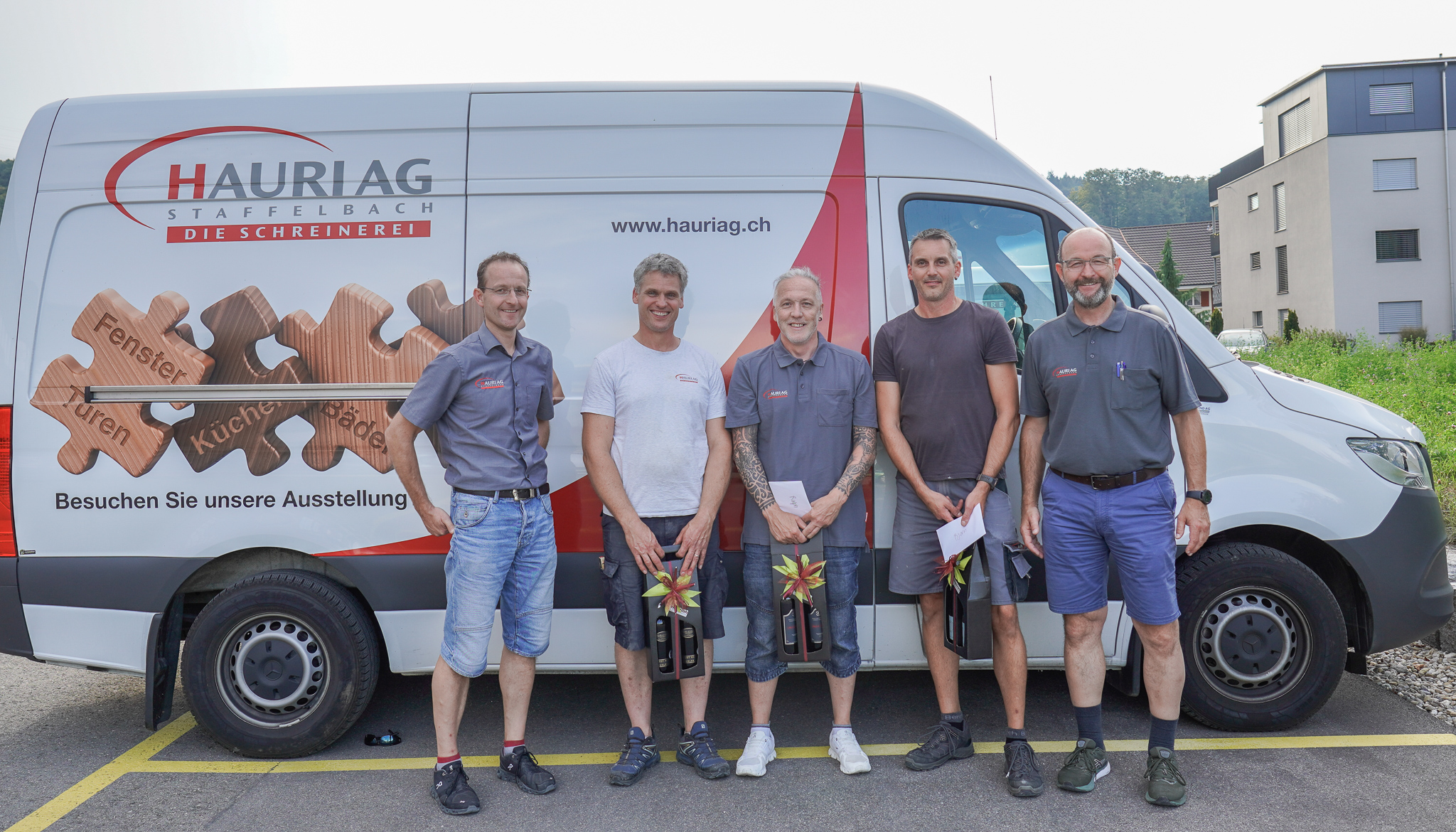 Jubiläum - gleich drei langjährige Mitarbeiter geehrt | Hauri AG