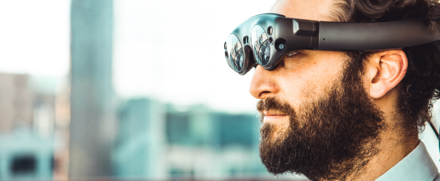 How is computer vision used for virtual and augmented reality?