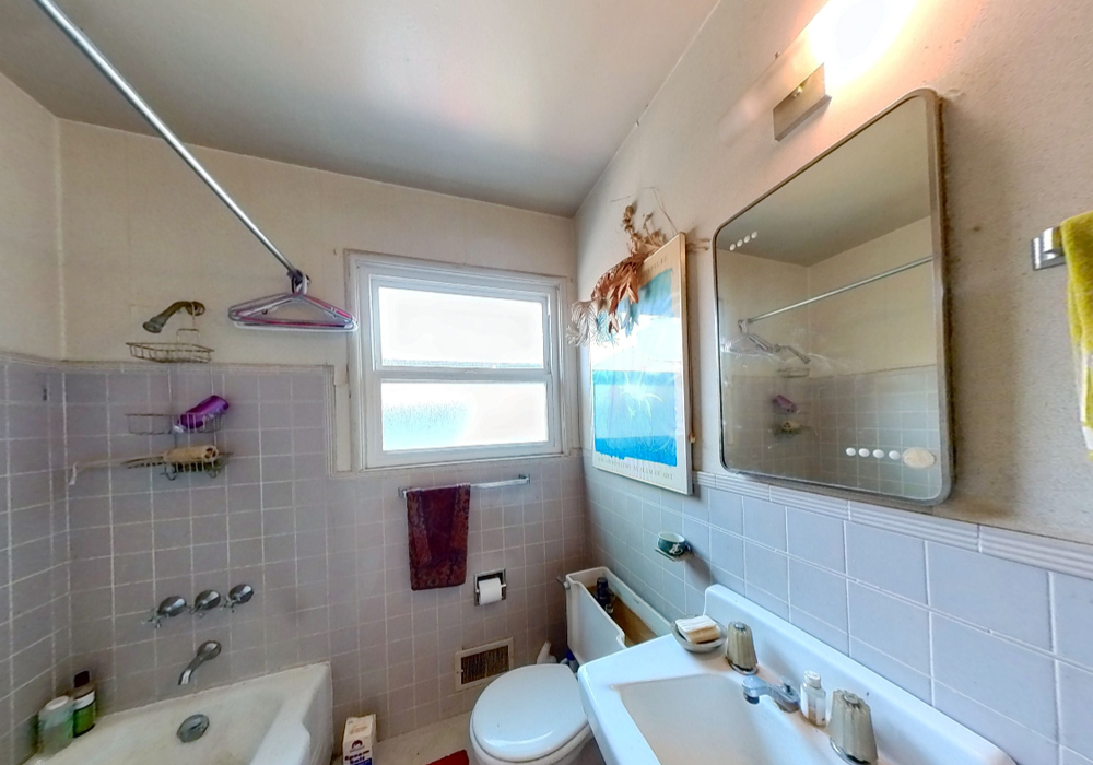 Renovations with Jessica Waggoner for $618,975 in profit