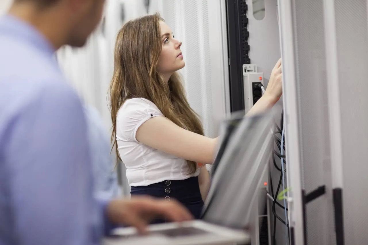 5 signs that show you need a third-party maintenance provider