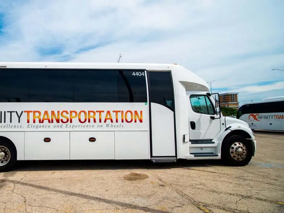 Bus Rentals In Chicago | Infinity Transportation