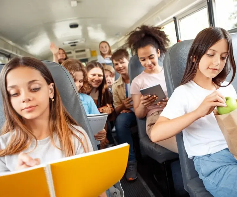 Chicago School Field Trip Bus Rental | Infinity Transportation