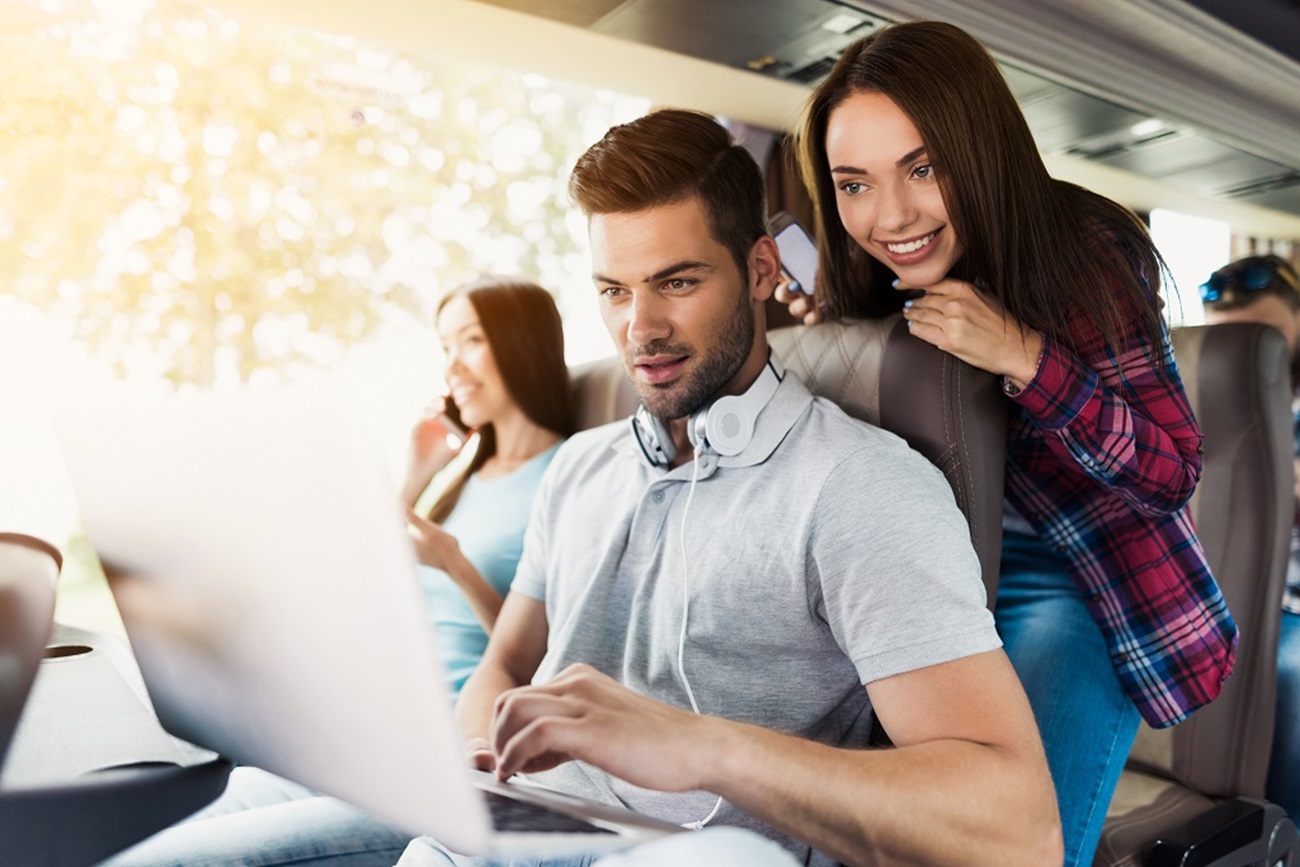 Employee Shuttle Service Benefits | Infinity Transportation | Infinity ...