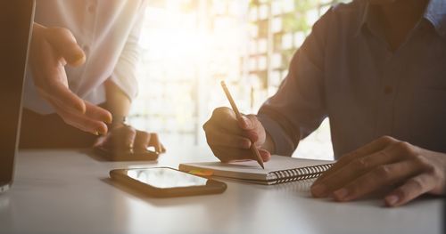 Top 15 Executive Assistant Interview Questions and Answers - HiPeople