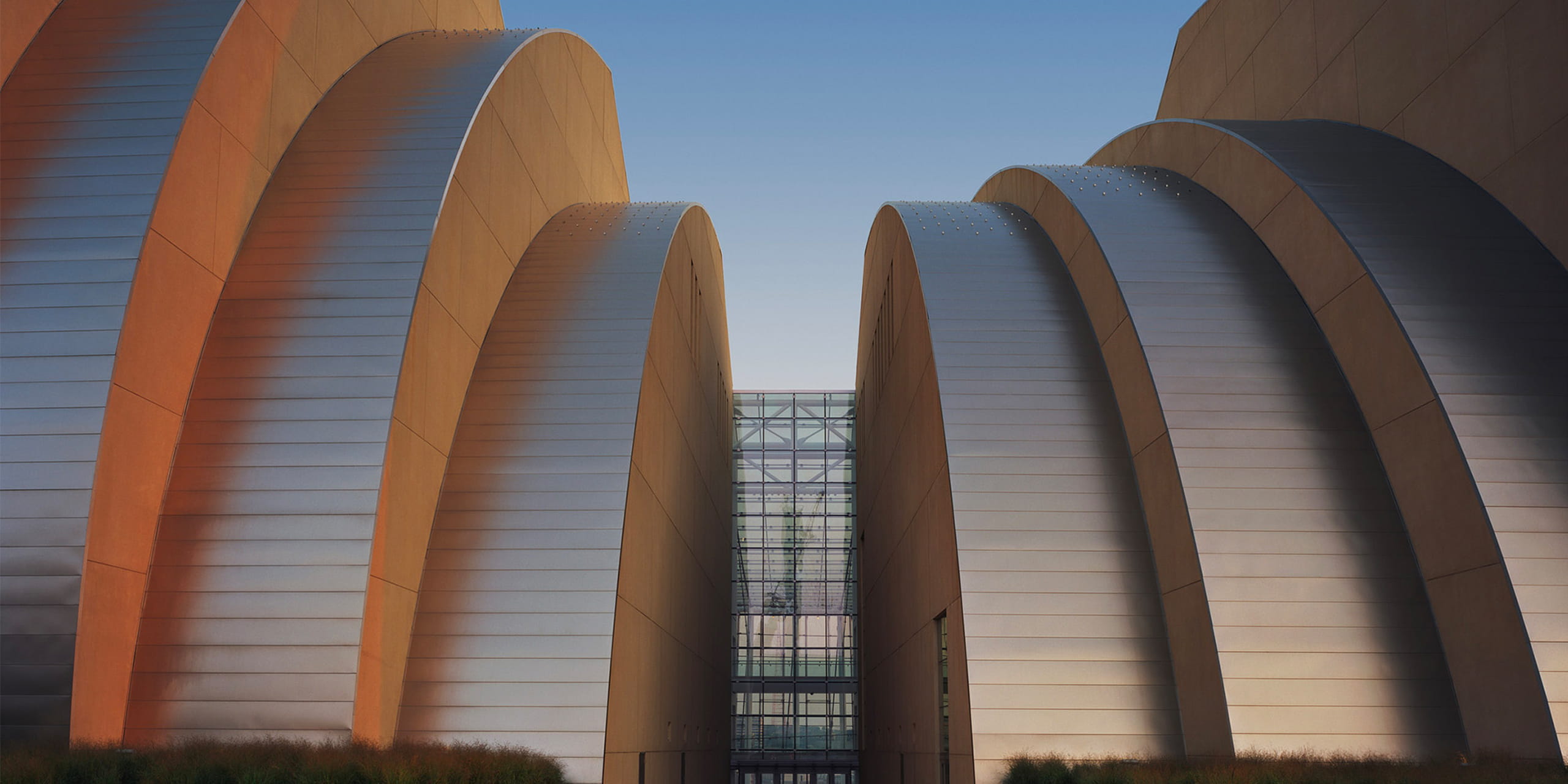 Zahner | Masters of Metal