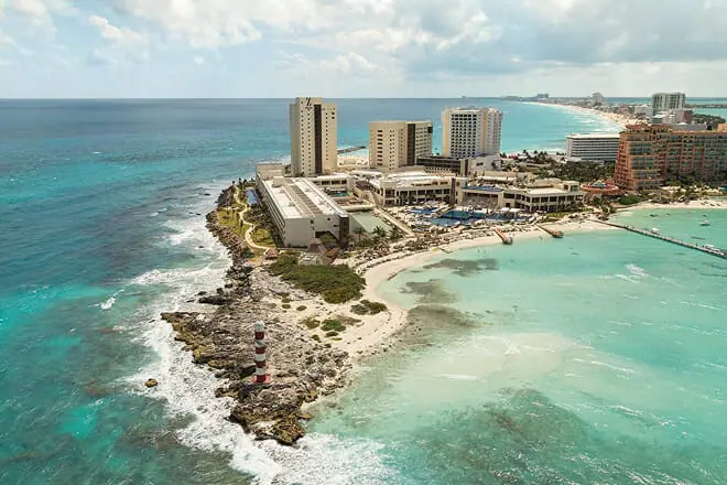 Family Destinations Guide: Can You Drink Tap Water in Cancun? Essential ...