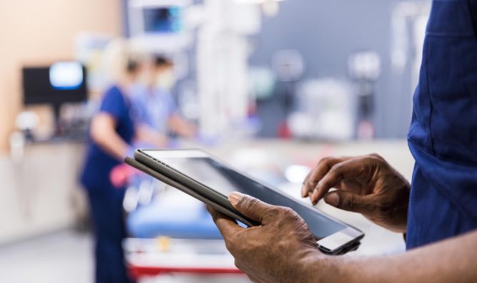 Telemetry Nurse: Career Guide, Salary, Certifications & More | Trusted ...