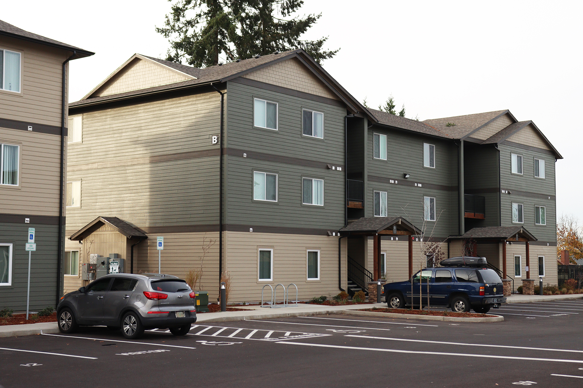 Applegate Landing Veterans Housing | New Construction | Housing