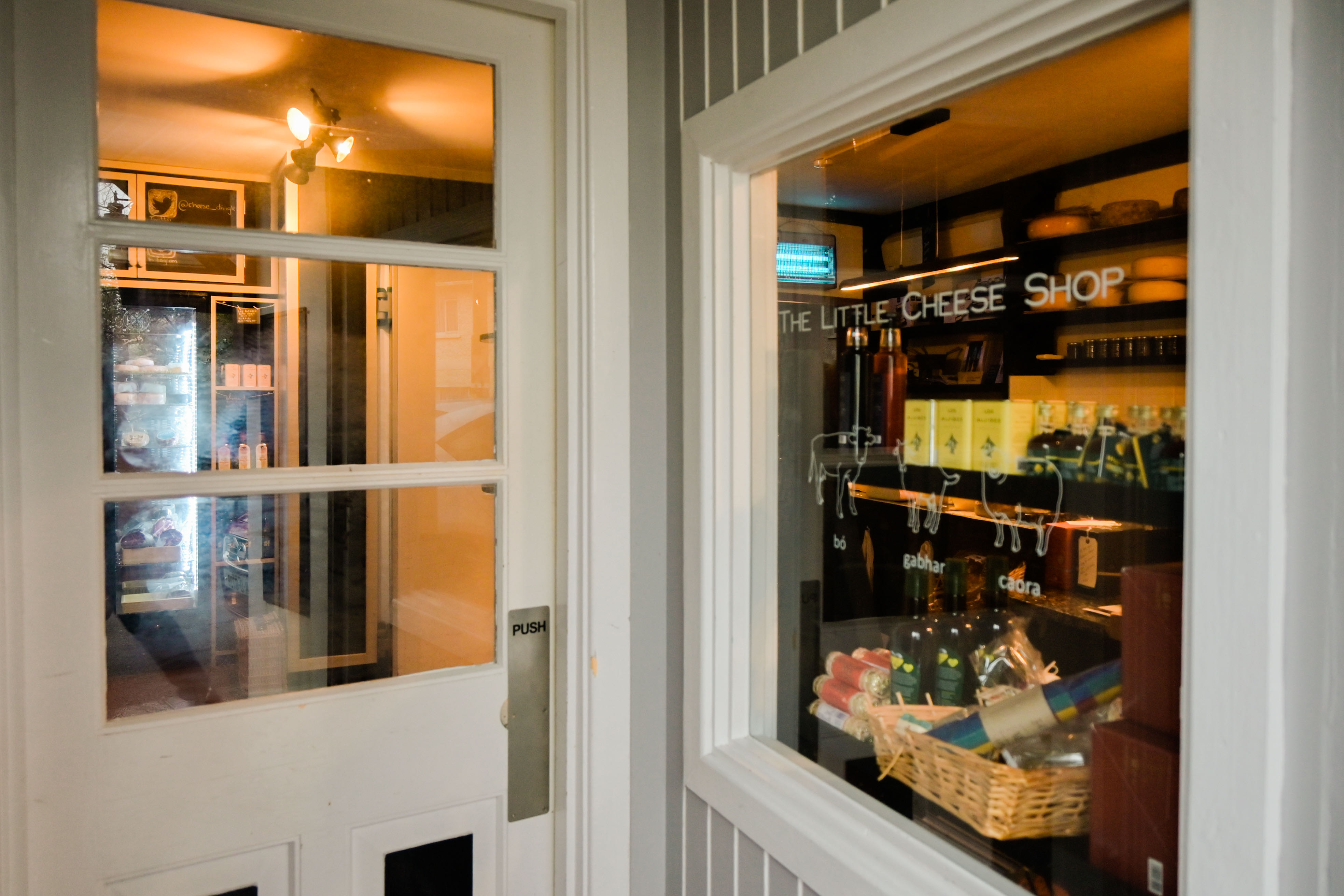 Explore Dingle, Ireland: The Complete Guide