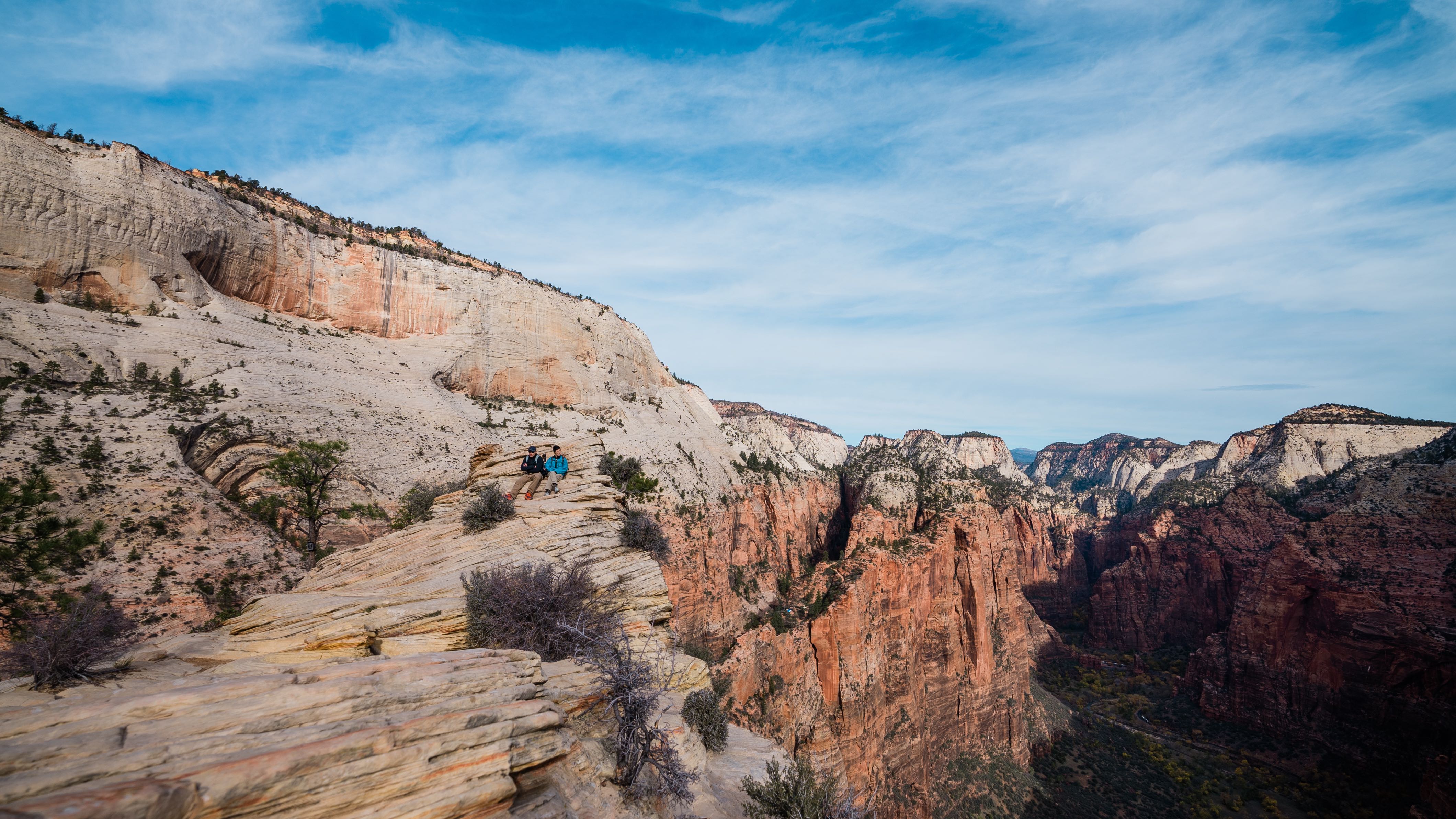 How to Hike Angel's Landing in Zion National Park (permit, gear, trail ...