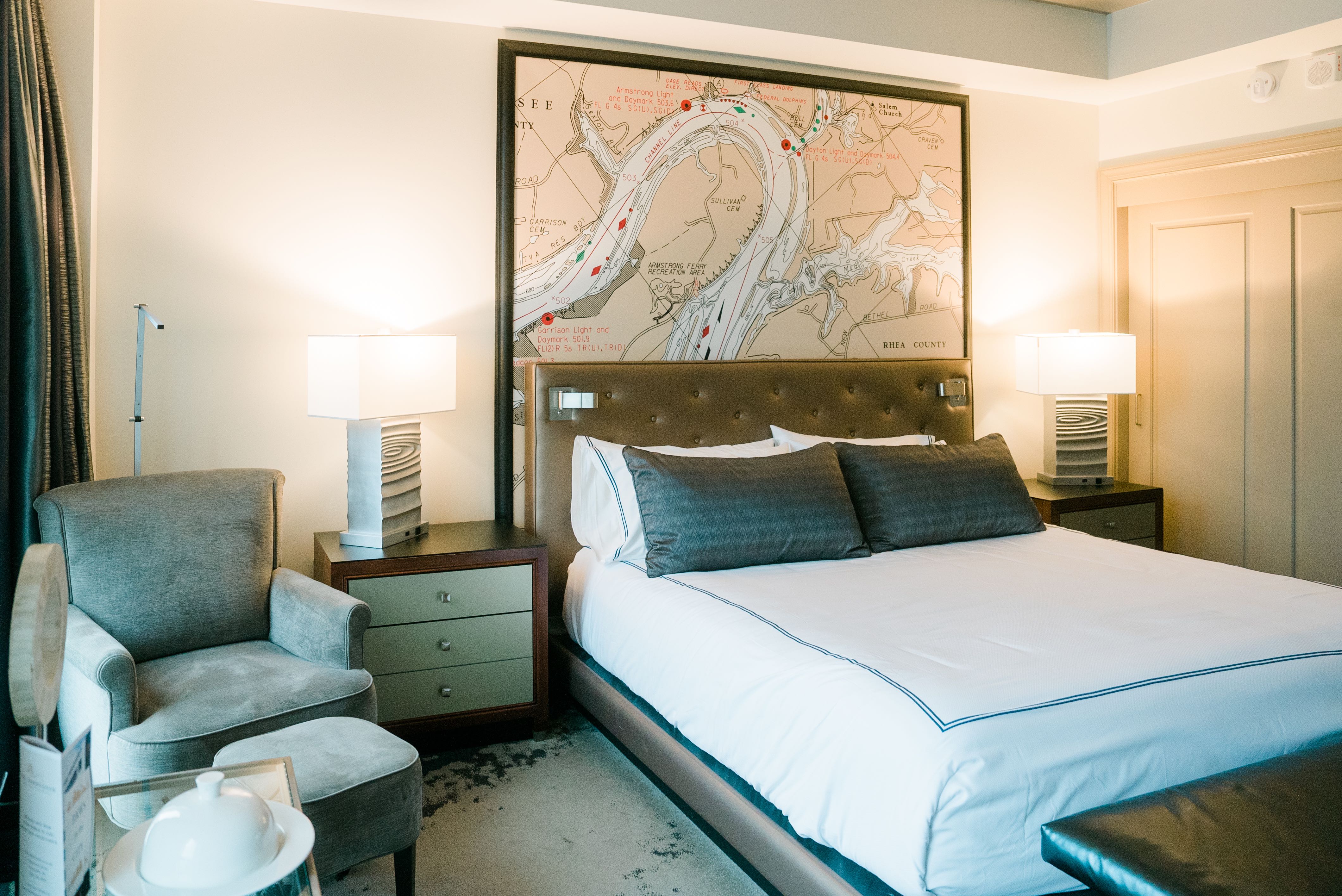 Complete Review of The Tennessean Hotel, Knoxville, Tennessee (southern ...