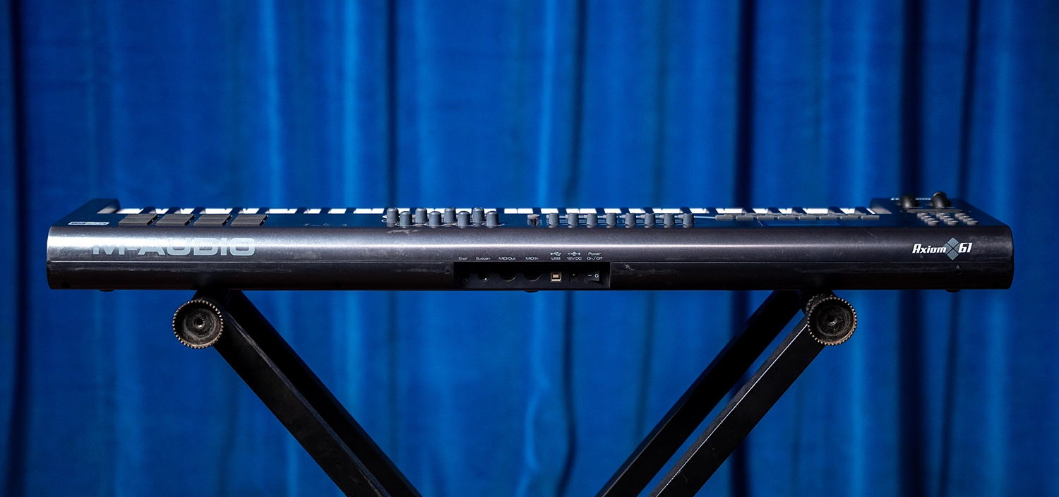 Rent M-Audio Axiom 61 - Midi Controller