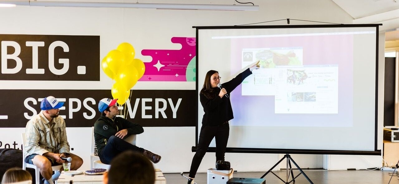 How to Present Like a Pro: 3 Steps You Need to Follow - iXperience