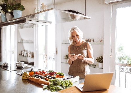 Compulsive eating: Causes, Symptoms and Treatment | Juniper