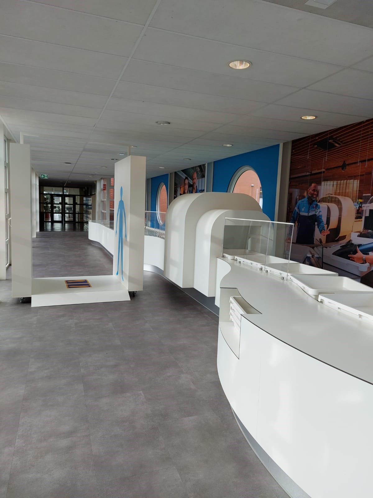 Maatwerk meubilair voor MBO College Airport - ROC | ISSOS