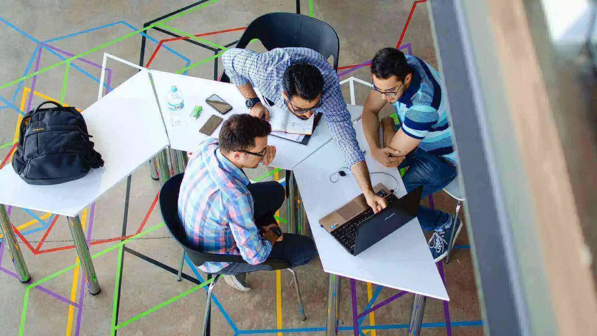 12 Steps to Become a Master Networker