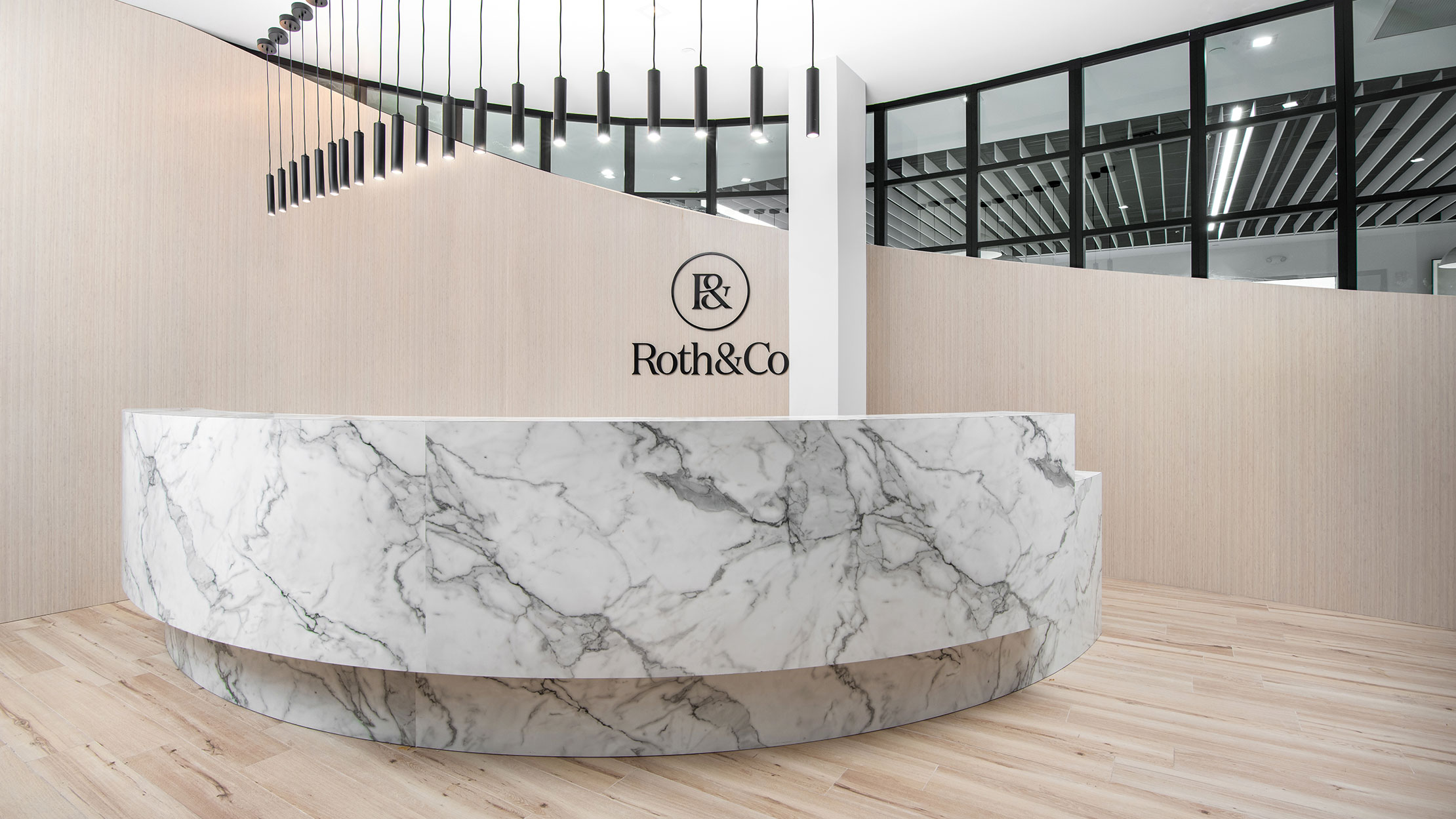 Roth&Co | HH Designers