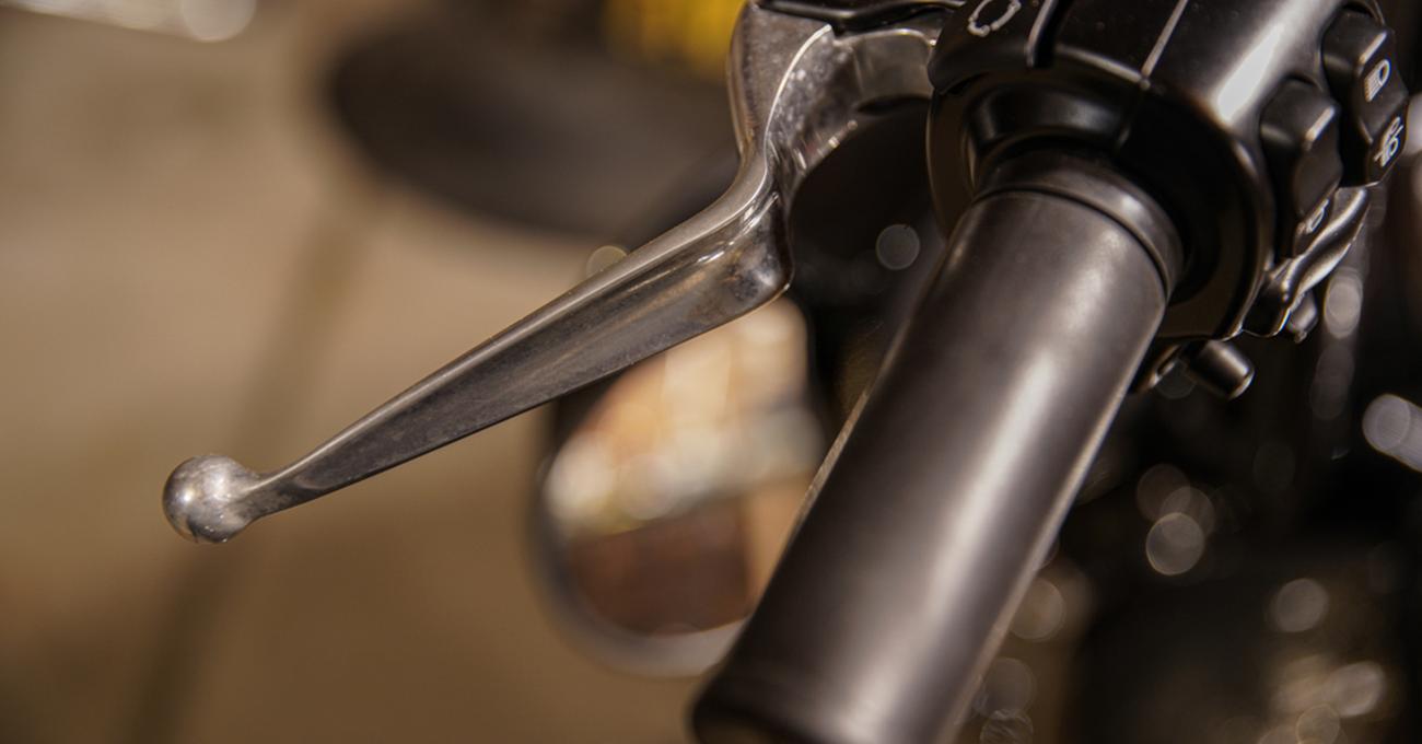 How Do You Shift Gears On A Motorcycle? | ThrottlePack