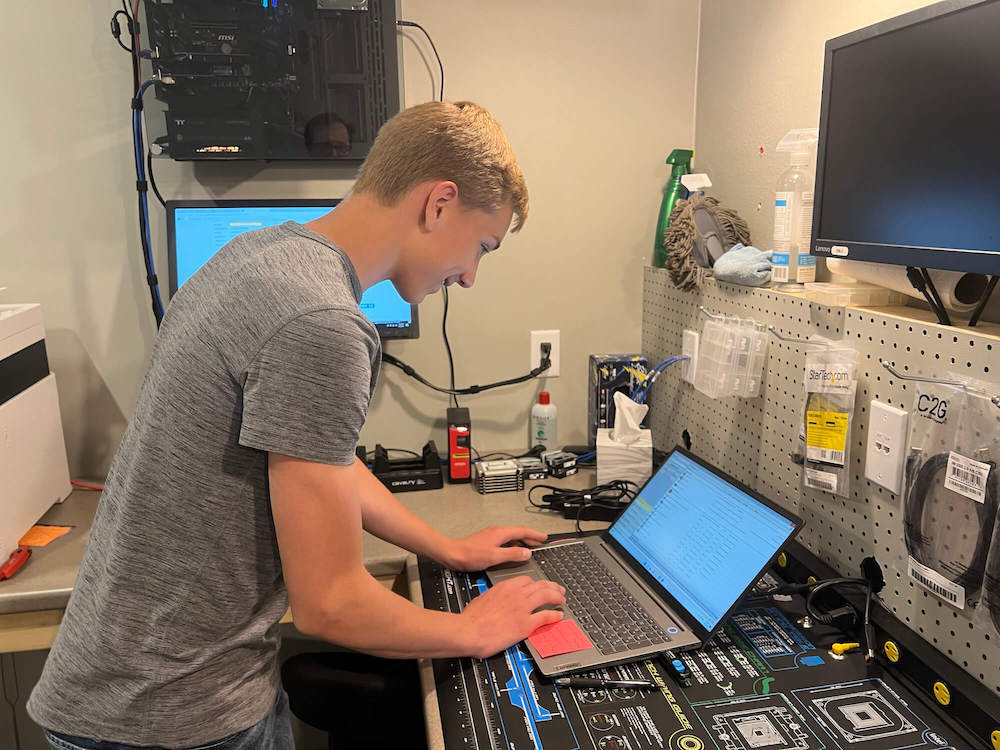 Yellowstone Computing | Computer Sales & Servicing