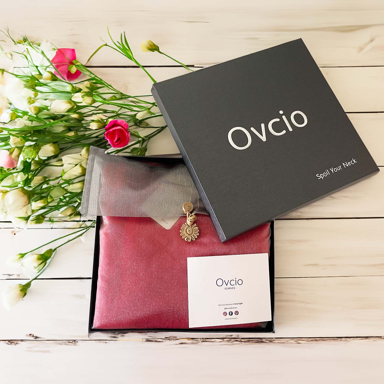 My A-Z Review Of The Ovcio Wearable Cashmere Wrap